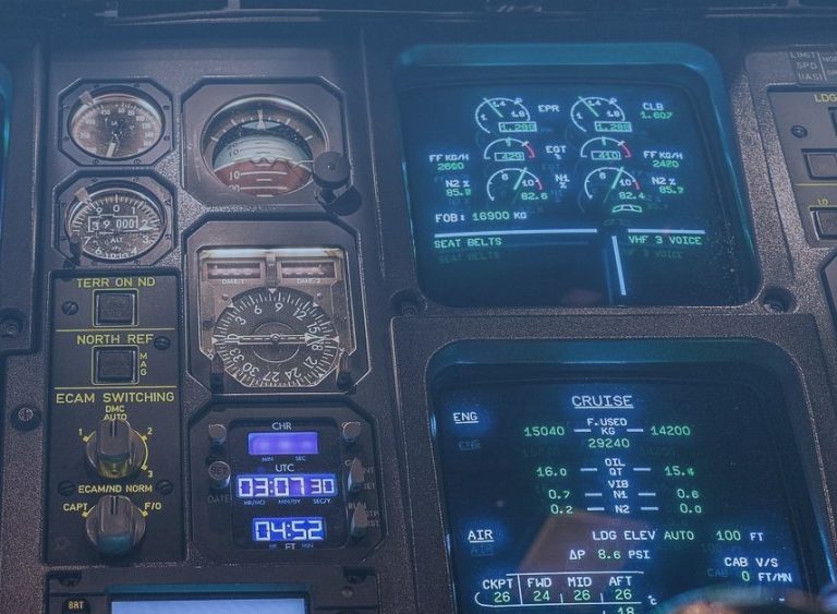 cockpit-overlay-thumb | Boeing Developer Tools